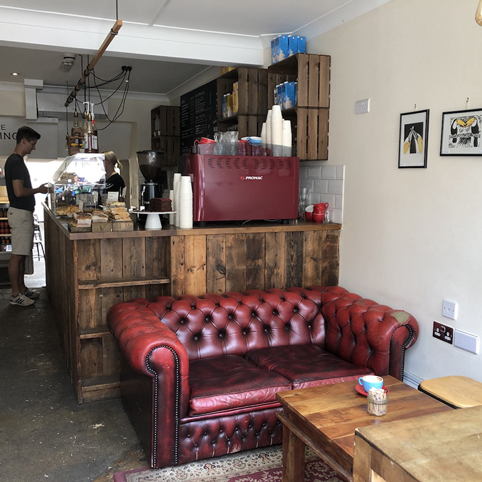 From London Camden Town駅近くにある「ONE SHOT COFFEE」は地元の人たちで賑わう気さくなスタッフが魅力の ...